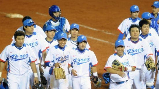 KBO, WBC 예비엔트리 제출…'음주 뺑소니' 강정호 포함